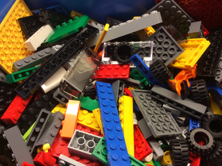 Skolbanken · Lego-enligt ritning