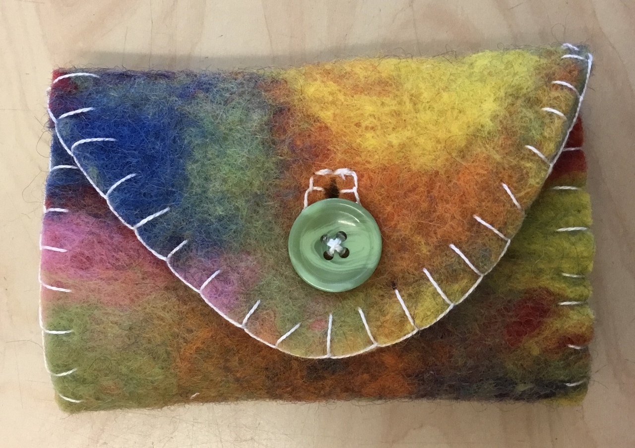 Skolbanken · Slöjd -Tova ull och sy ett nåletui årsk 4