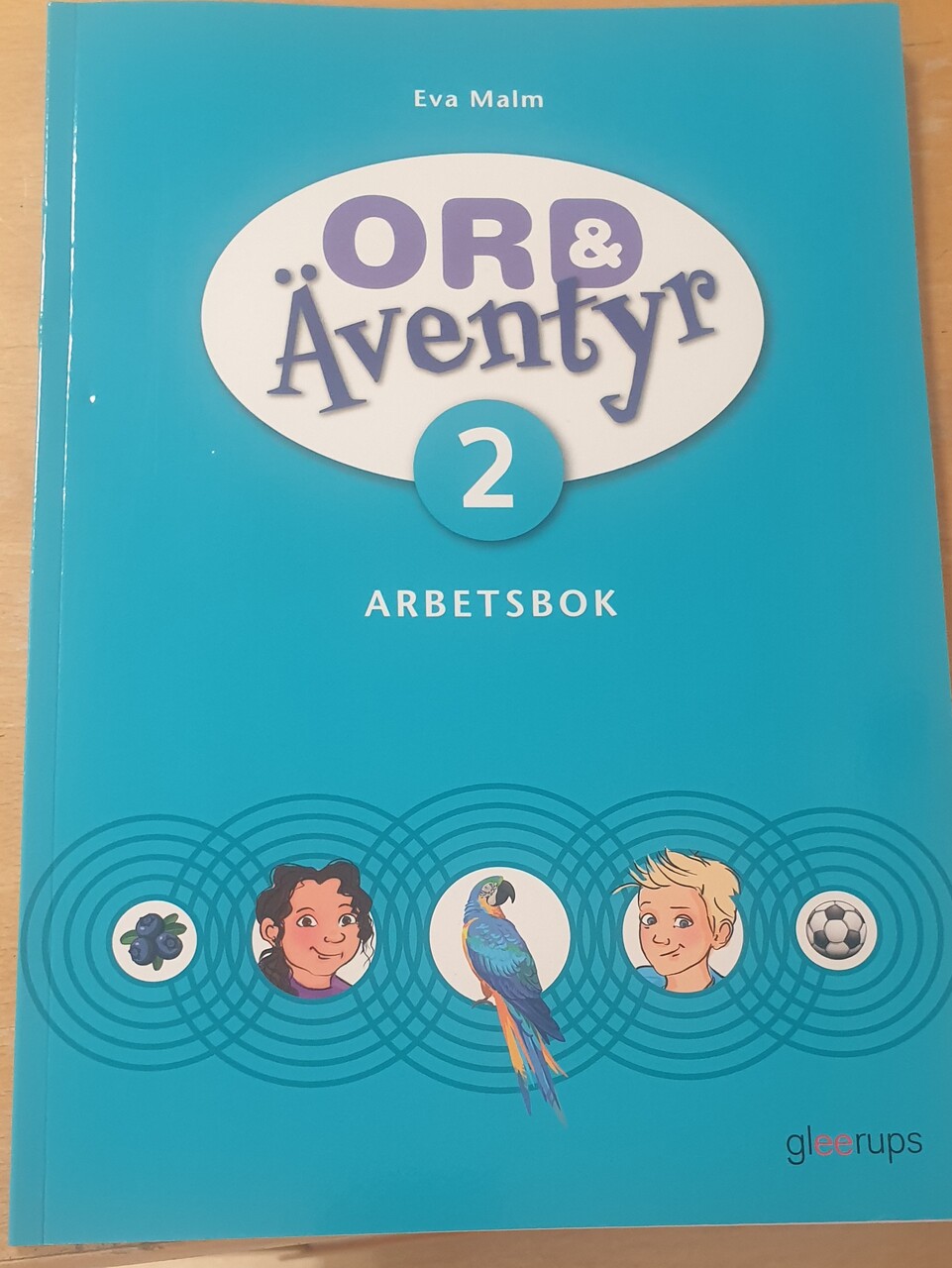 Skolbanken · Svenska åk 2 - 2022/2023