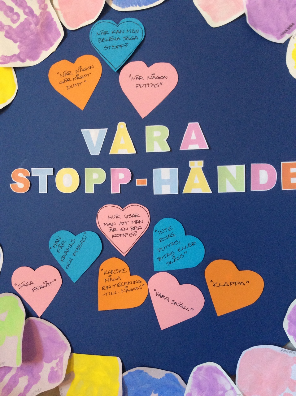 Skolbanken · Kompisböckerna/"Säg stopp"